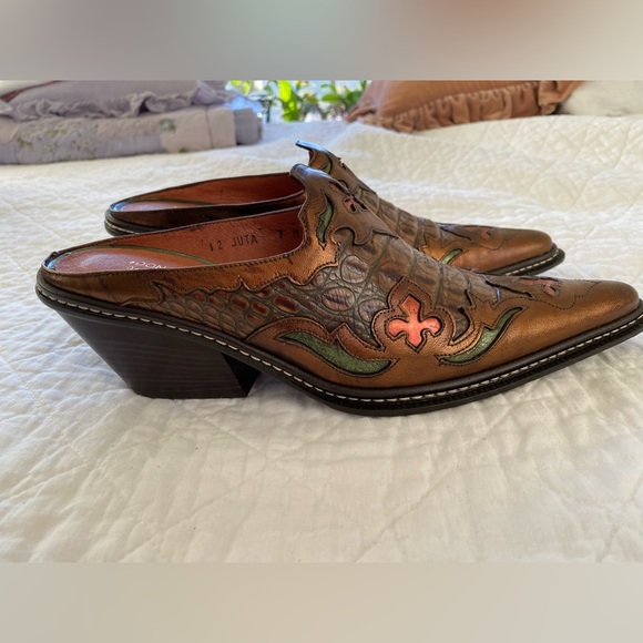 Donald J. Pliner | Shoes | Donald J Pliner Western Mules | Poshmark